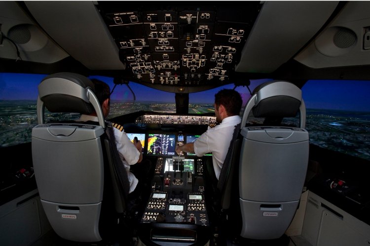 L-3 Link Achieves World’s First Boeing 787-8 Full Flight Simulator ...