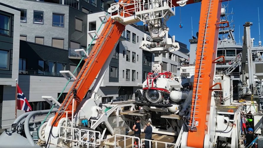 JFD successfully mobilises the NATO Submarine Rescue System (NSRS ...
