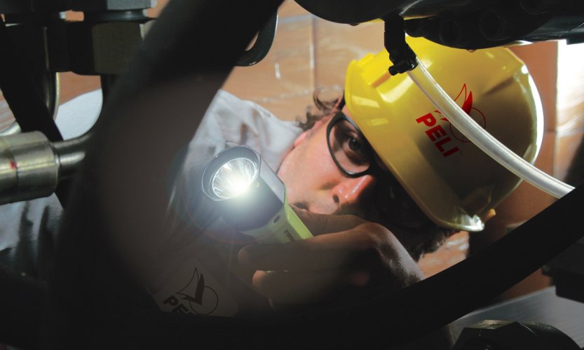 Peli Goes Boost with its First +1000 Lumens Compact Light New 3310R and ...