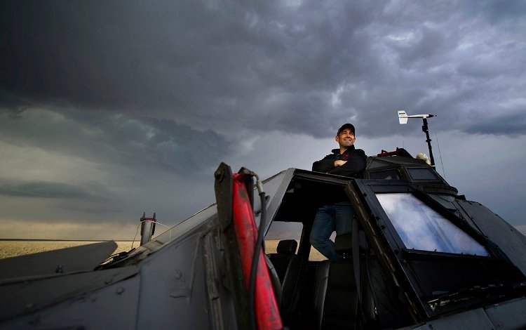 Cummins - Powered Tornado Intercept Vehicle (TIV2) Storms into Las ...