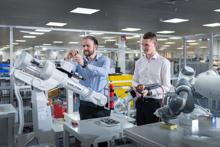 CHELTON | Military Systems and Technology