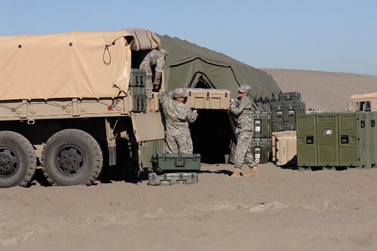 Peli-Hardigg™ | Military Systems and Technology